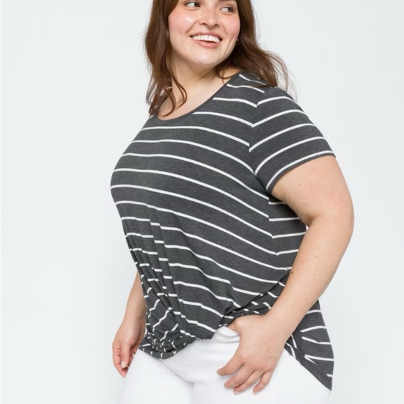 nine britton | Tops | Nine Britton Knot Front Top | Poshmark